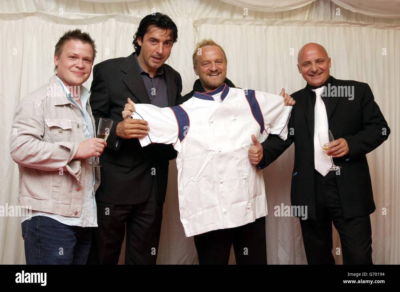 Left right chefs paul bloxhill hi-res stock photography and images - Alamy