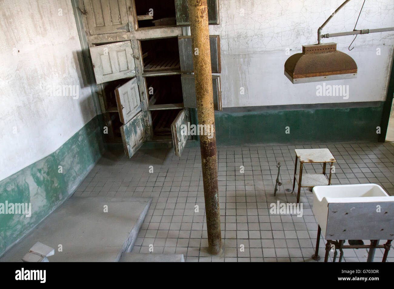 Hospital wing hi-res stock photography and images - Alamy