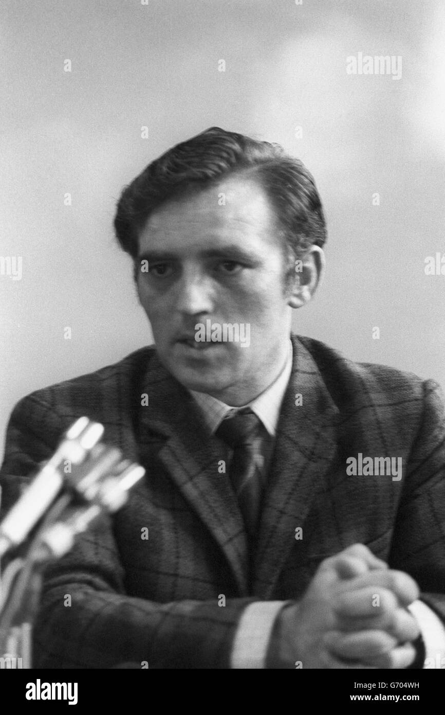 Politics - IRA Deny Army's Virtual Victory Claims - Press Conference ...