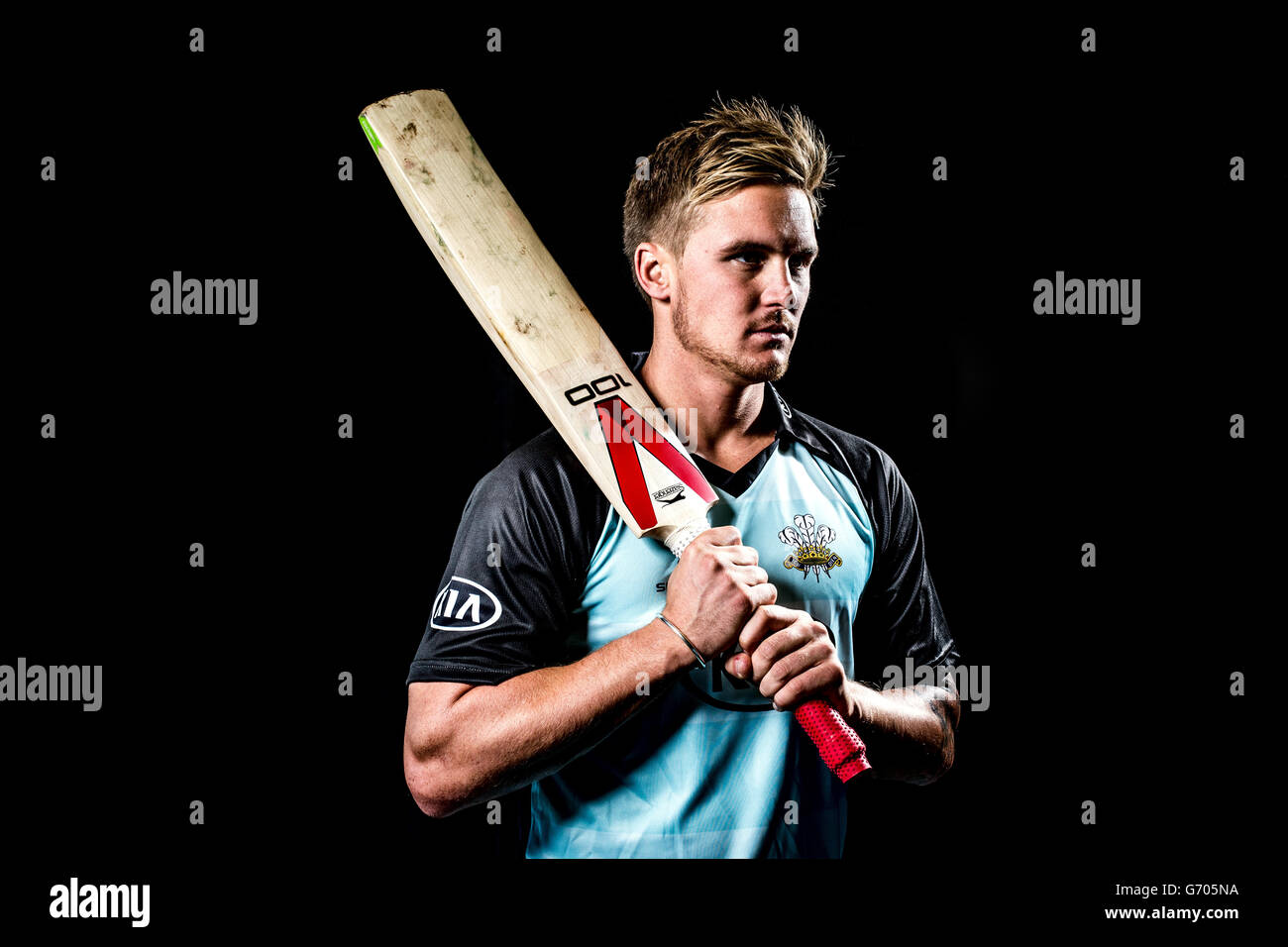 Jason roy cricket bat hi-res stock photography and images - Alamy