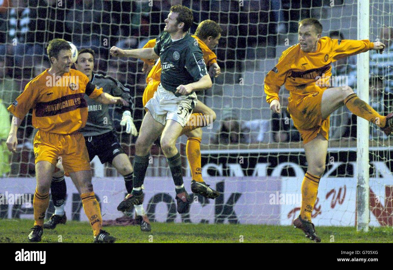 Celtics Craig Beattie (centre) scoring against Motherwell, during their ...