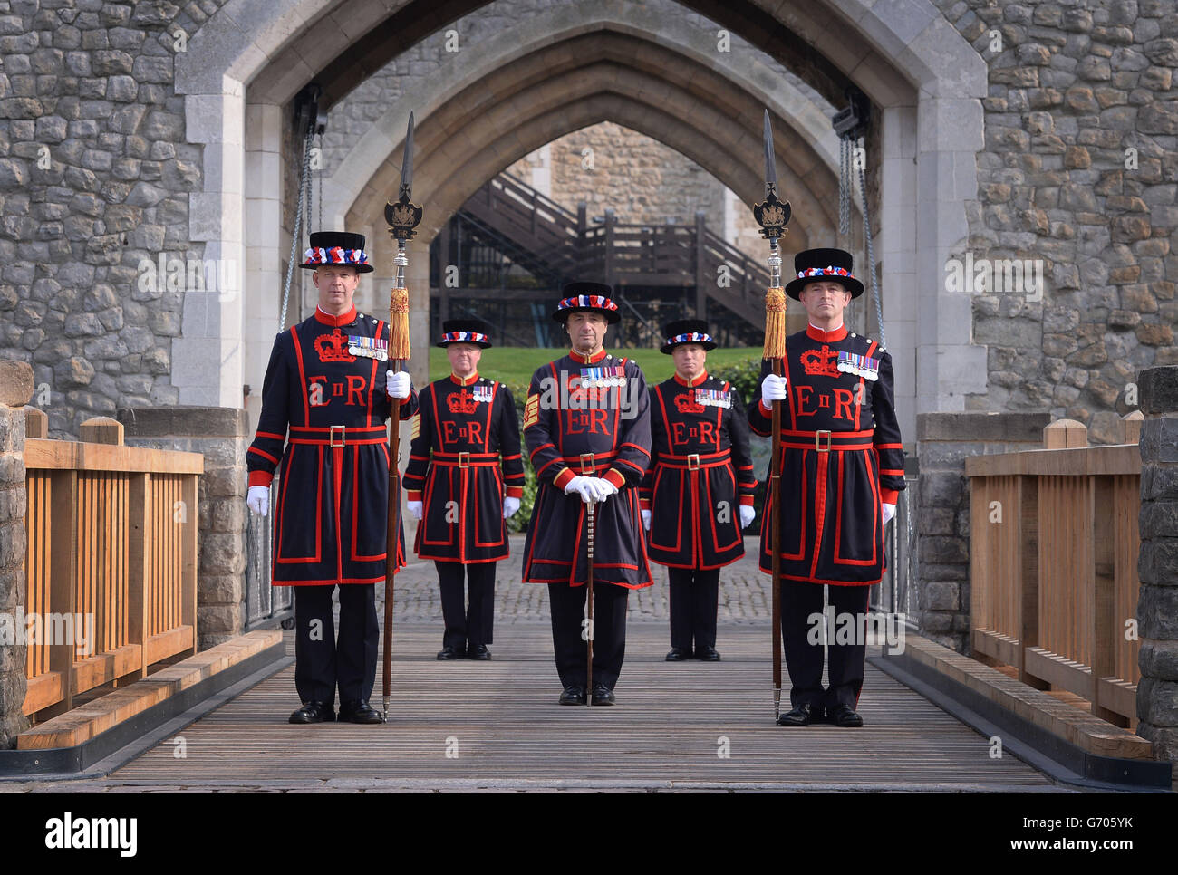 New drawbridge at the Tower of London Stock Photo - Alamy