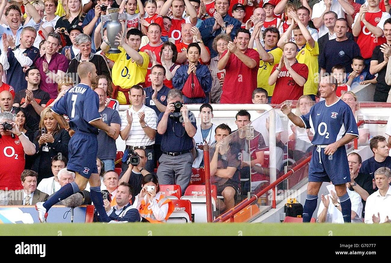 David Beckham is substituted for Paul Gascoigne during the Martin Keown ...