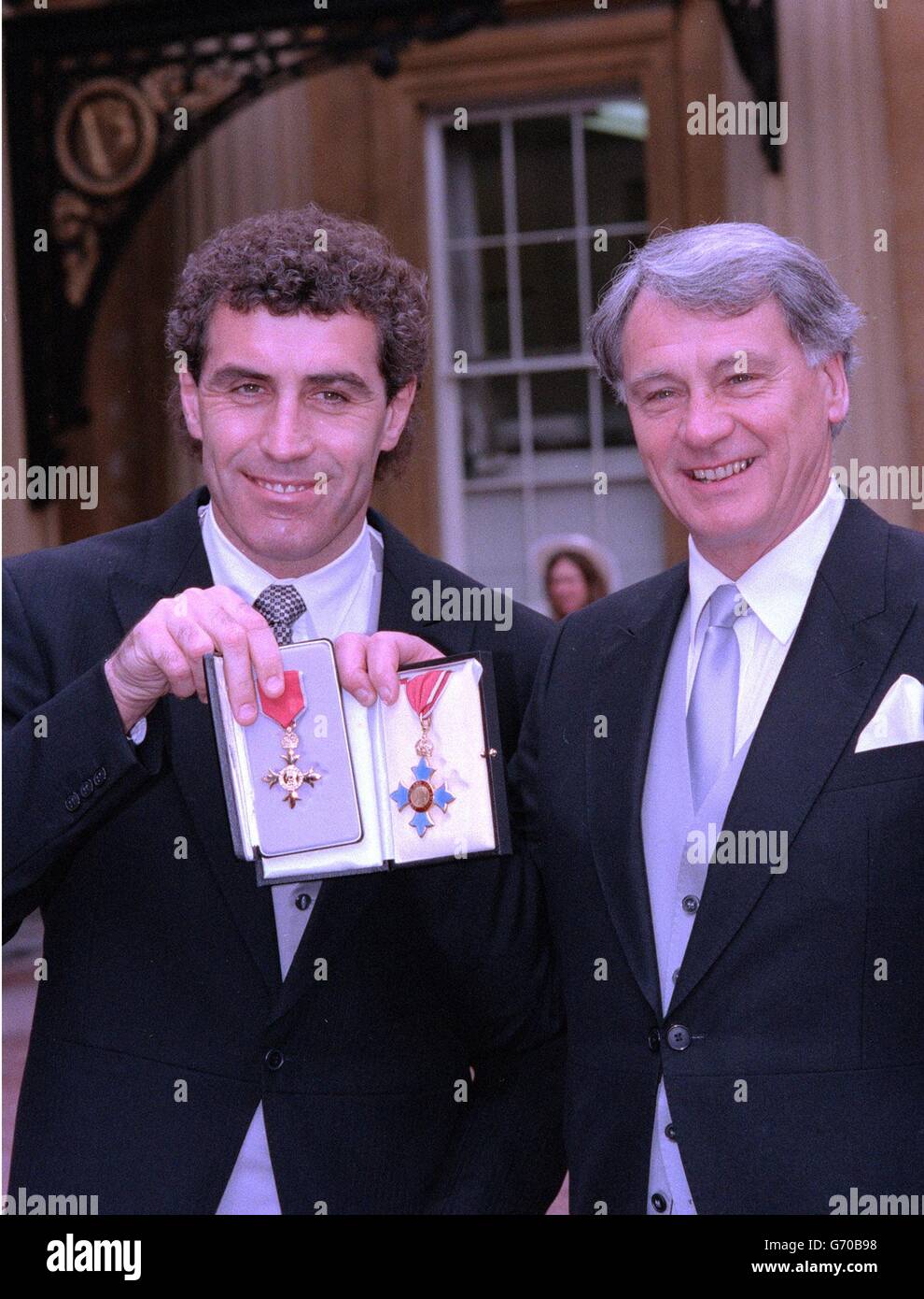 Peter Shilton High Resolution Stock Photography and Images - Alamy