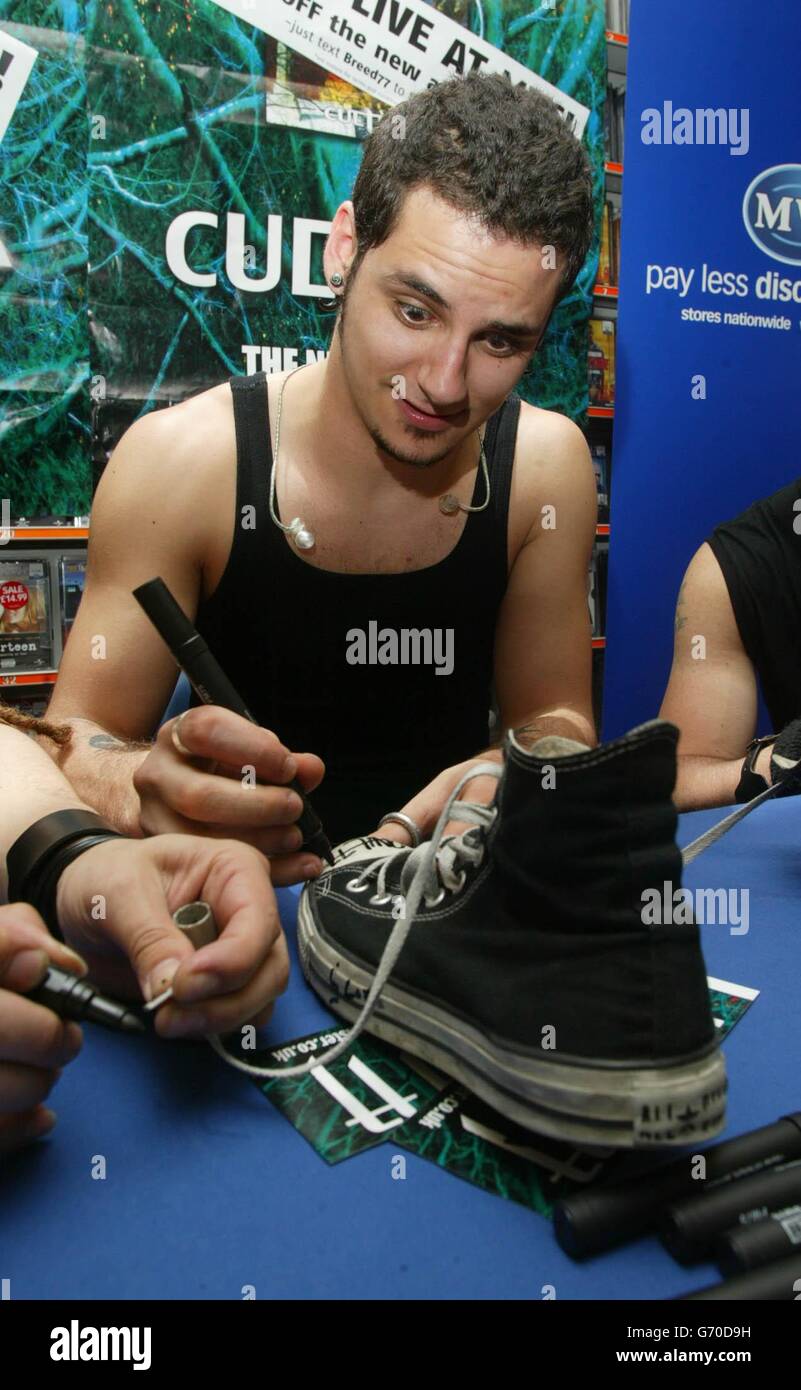 Breed 77 perform live in London. Rock band Breed 77 perform during an ...