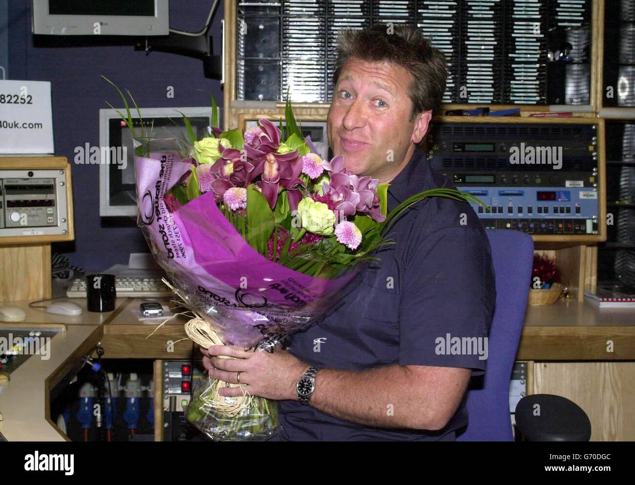 Head shoulders celebrity showbiz smiling music radio neil fox hi-res ...