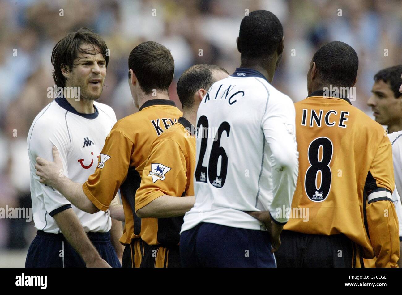 Tottenham hotspur jamie redknapp hi-res stock photography and images ...