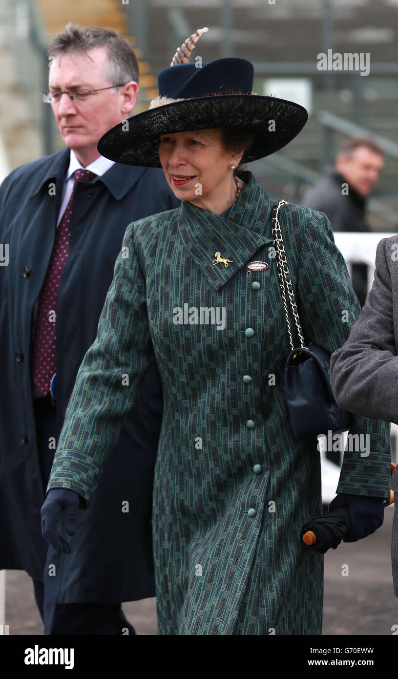 Princess royal arrives at aintree hi-res stock photography and images ...