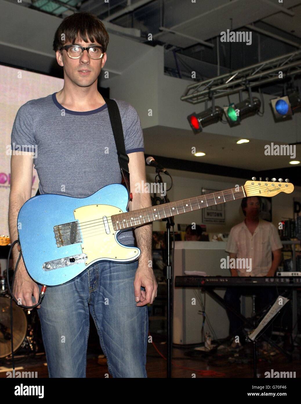Graham Coxon at HMV Stock Photo - Alamy