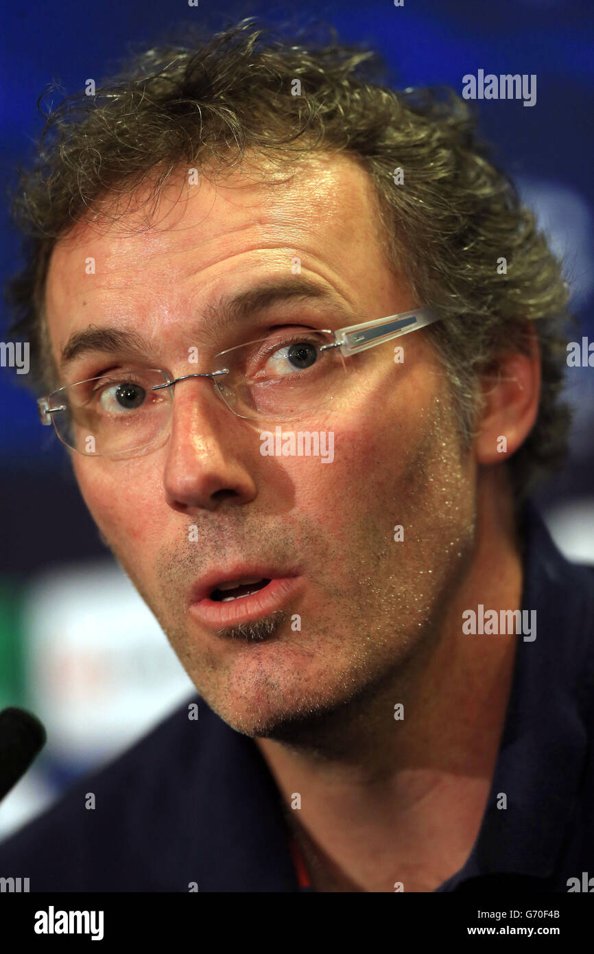 Soccer - UEFA Champions League - Quarter Final - Second Leg - Chelsea v ...