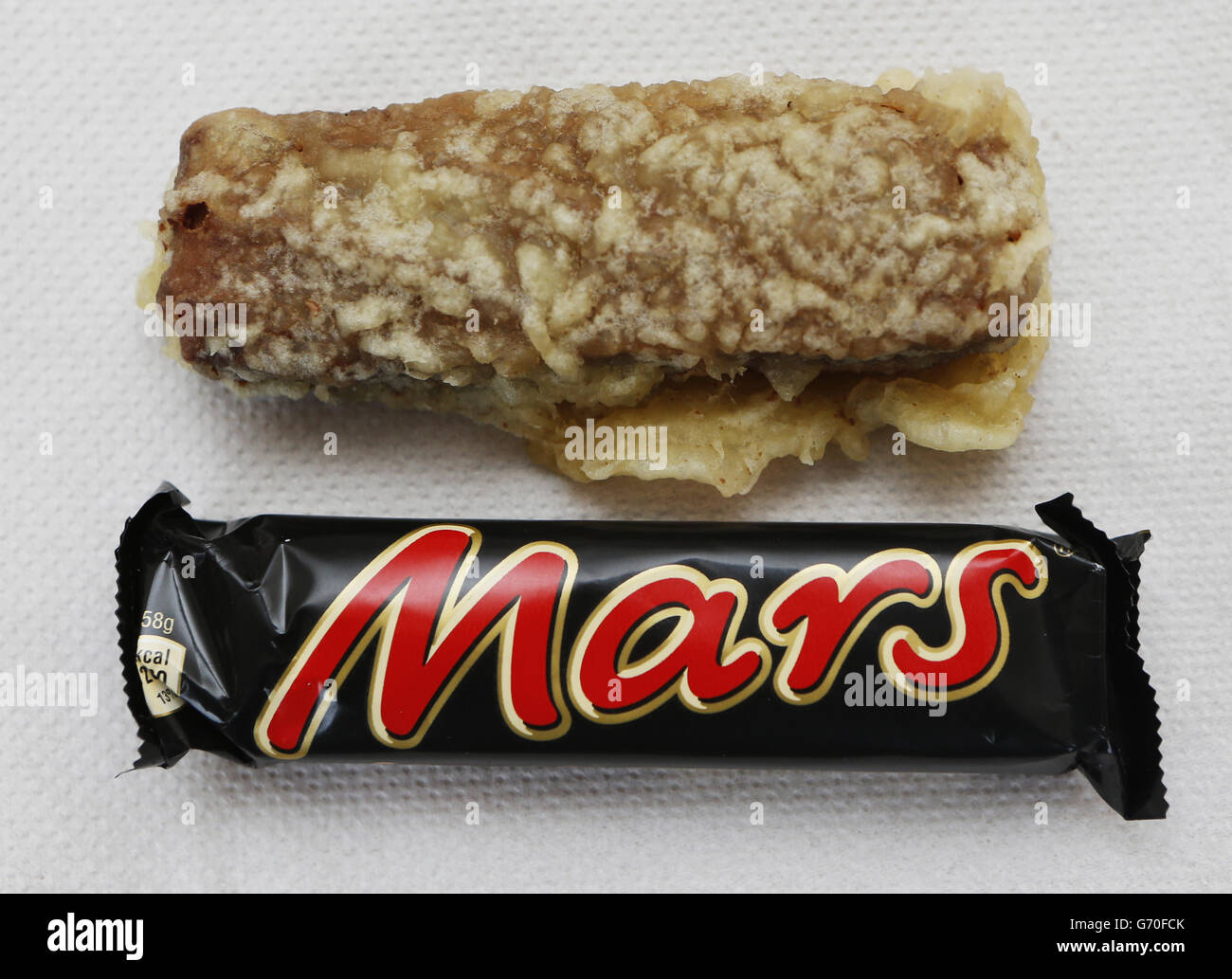 Deep fried mars bar hi-res stock photography and images - Alamy