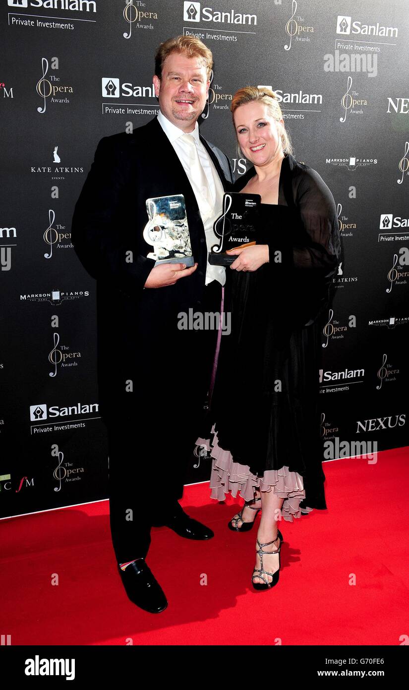 Stuart Skelton wins the Male Singer award and Diana Damrau wins the ...