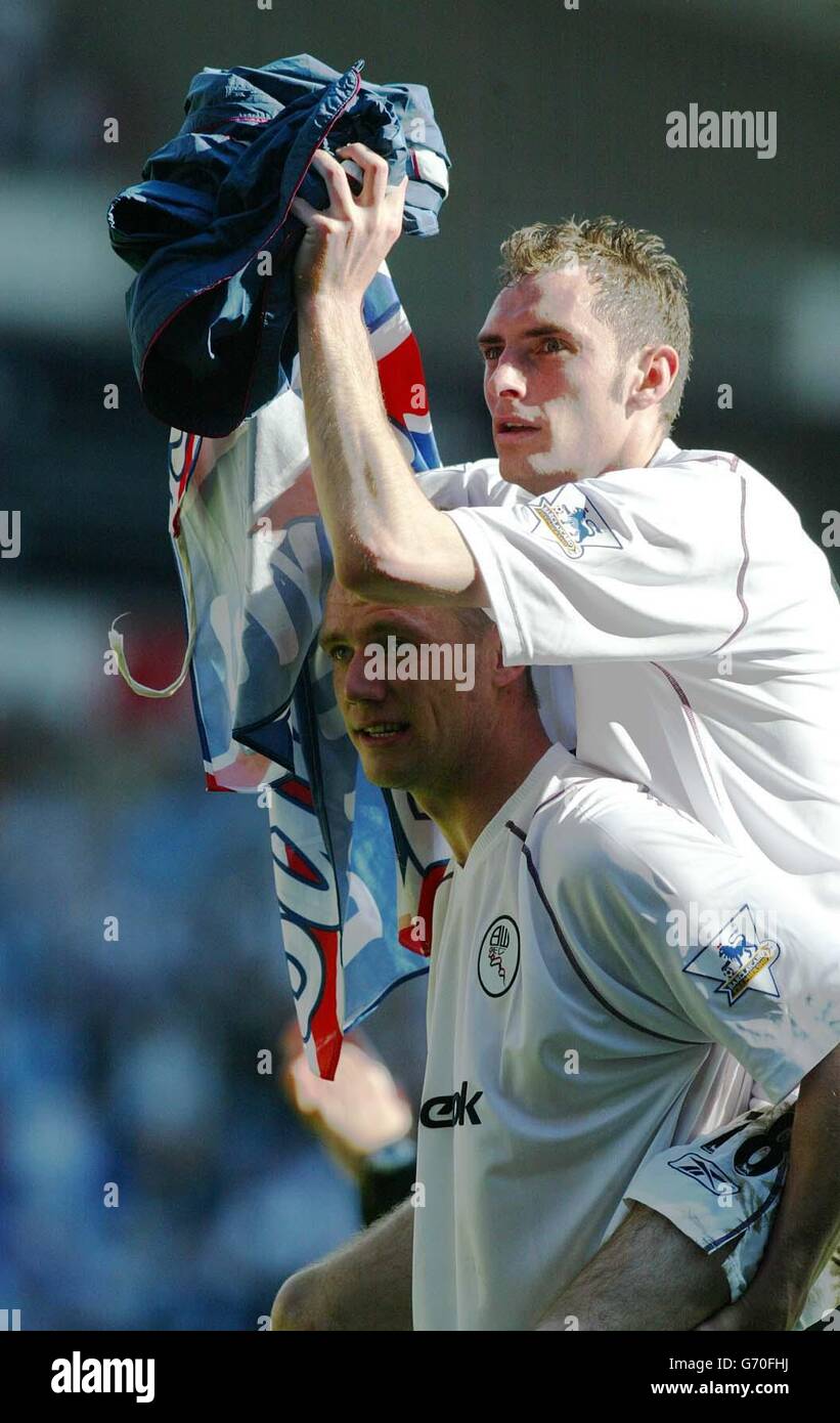 Bolton's Nicky Hunt (right) and Kevin Nolan after their Barclaycard ...