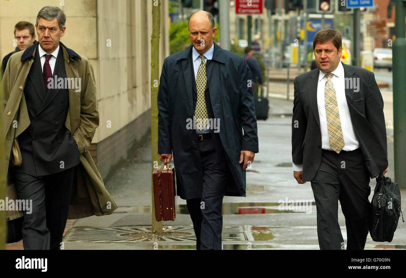 (l-r) Prosecution QC Richard Latham, temporary Detective Chief ...