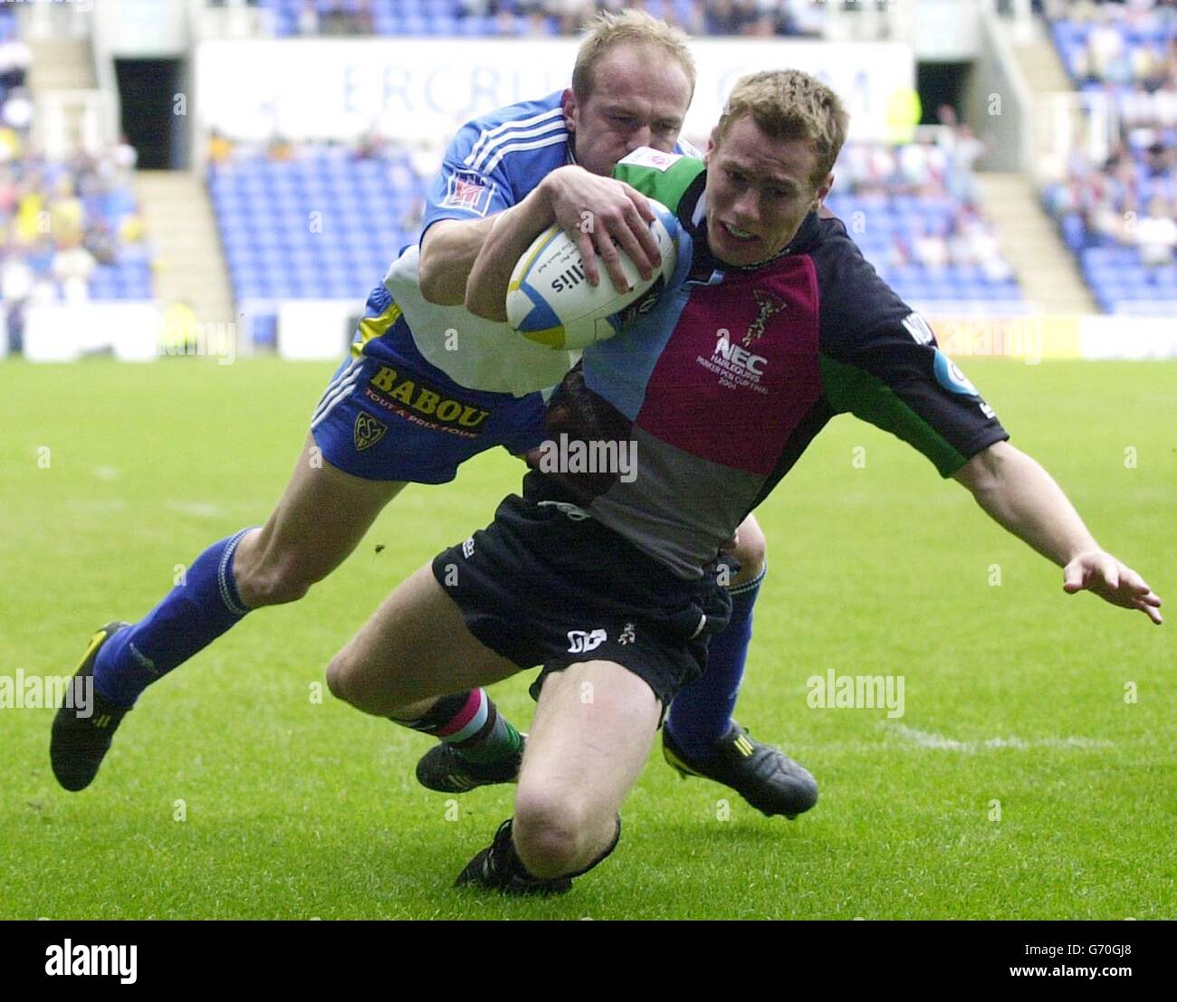 Harlequin's Gavin Duffy scoring a try against Montferrand during the ...