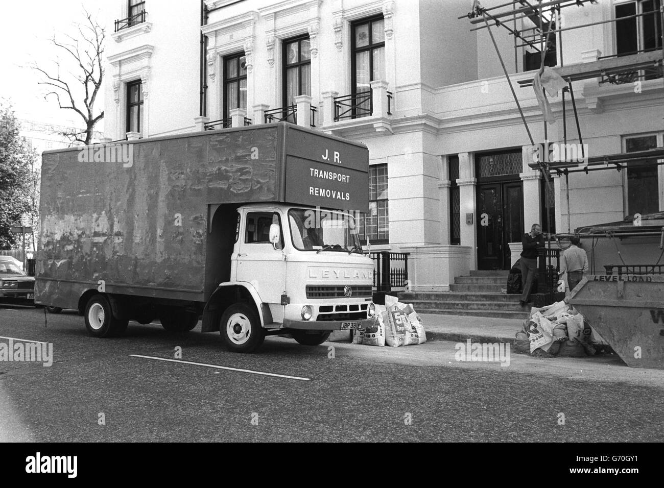 Yvonne fletcher murder libyan embassy siege 1984 Black and White Stock ...
