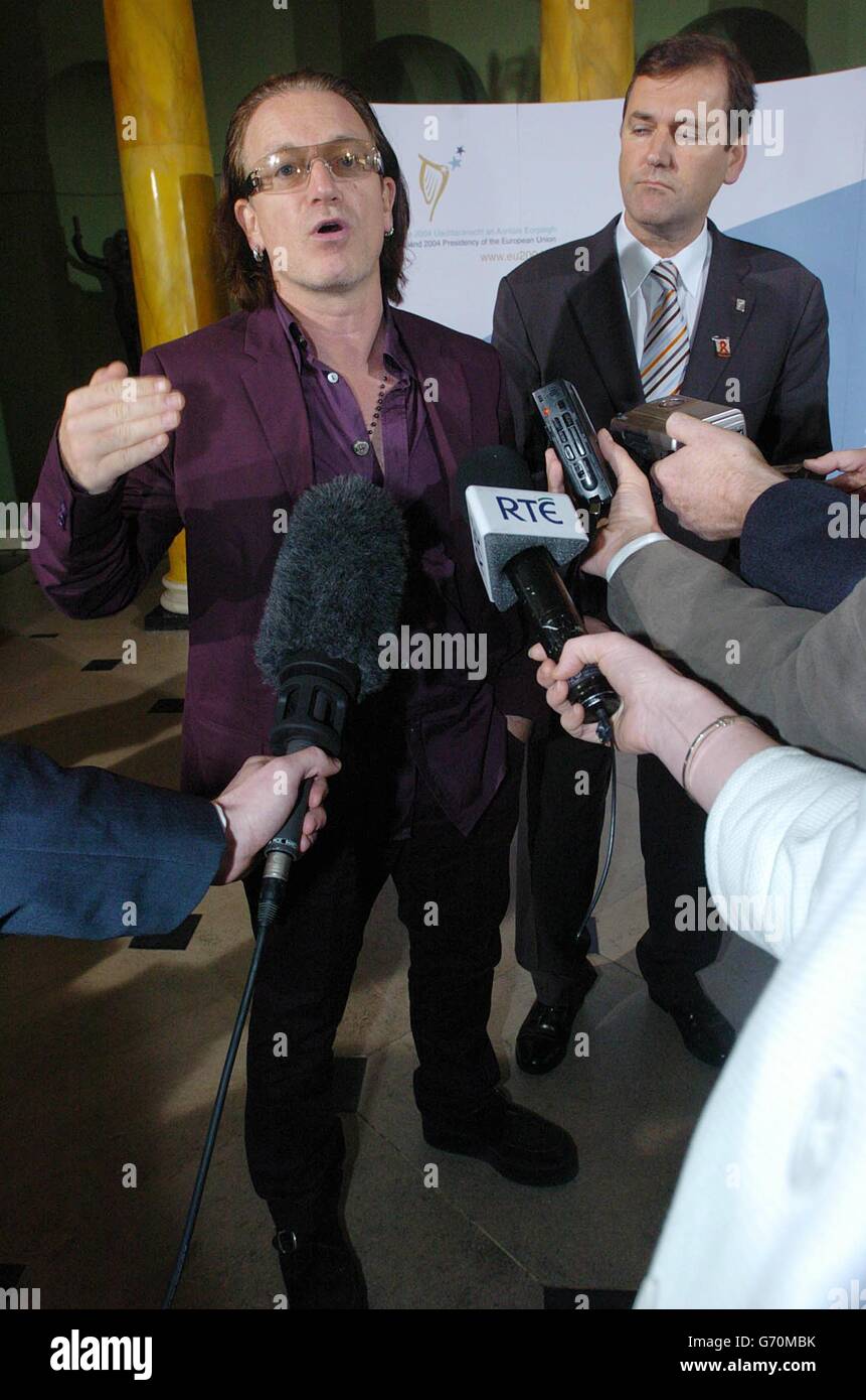Irish rock star Bono (left) with Irish Minister for Development ...