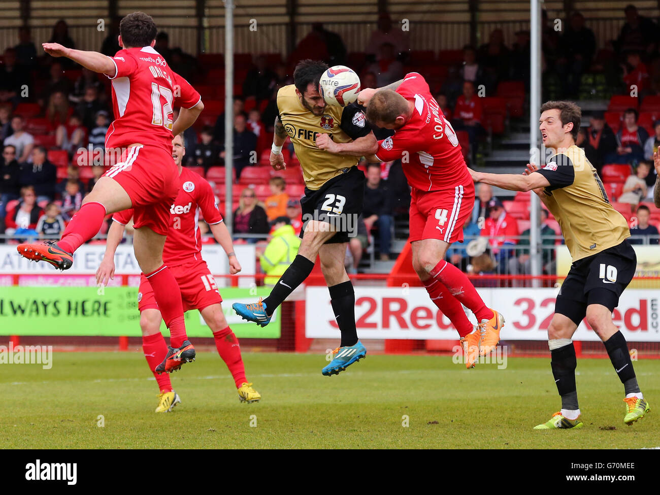 Leyton Orient's Chris Dagnall (centre left) heads towards goal while ...