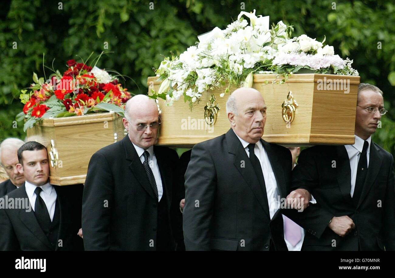 Crime funeral flowers coffin hl010604 hli hi-res stock photography and ...