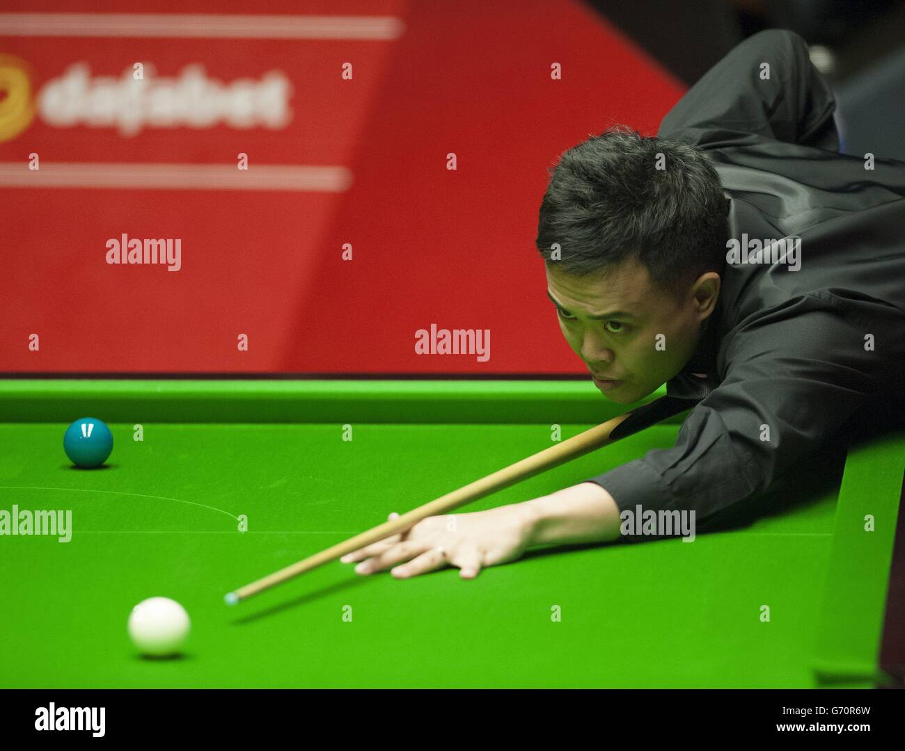 Snooker - Dafabet World Snooker Championships - Day Five - The Crucible ...