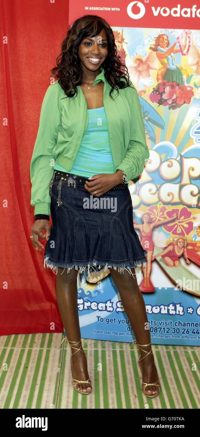 Singer shaznay lewis backstage during the t4 popbeach concert hi-res ...