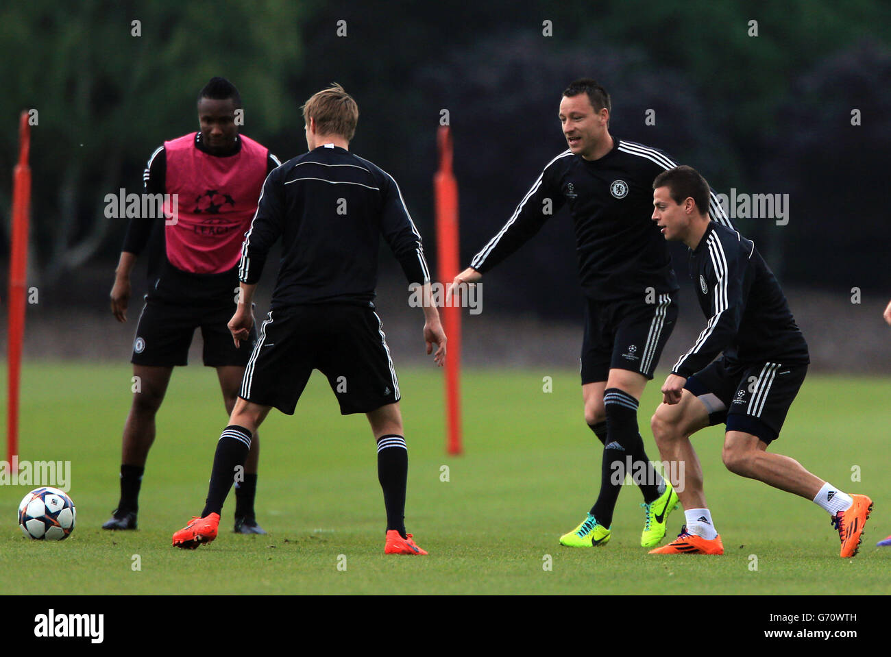 Chelsea v atletico madrid hi-res stock photography and images - Alamy