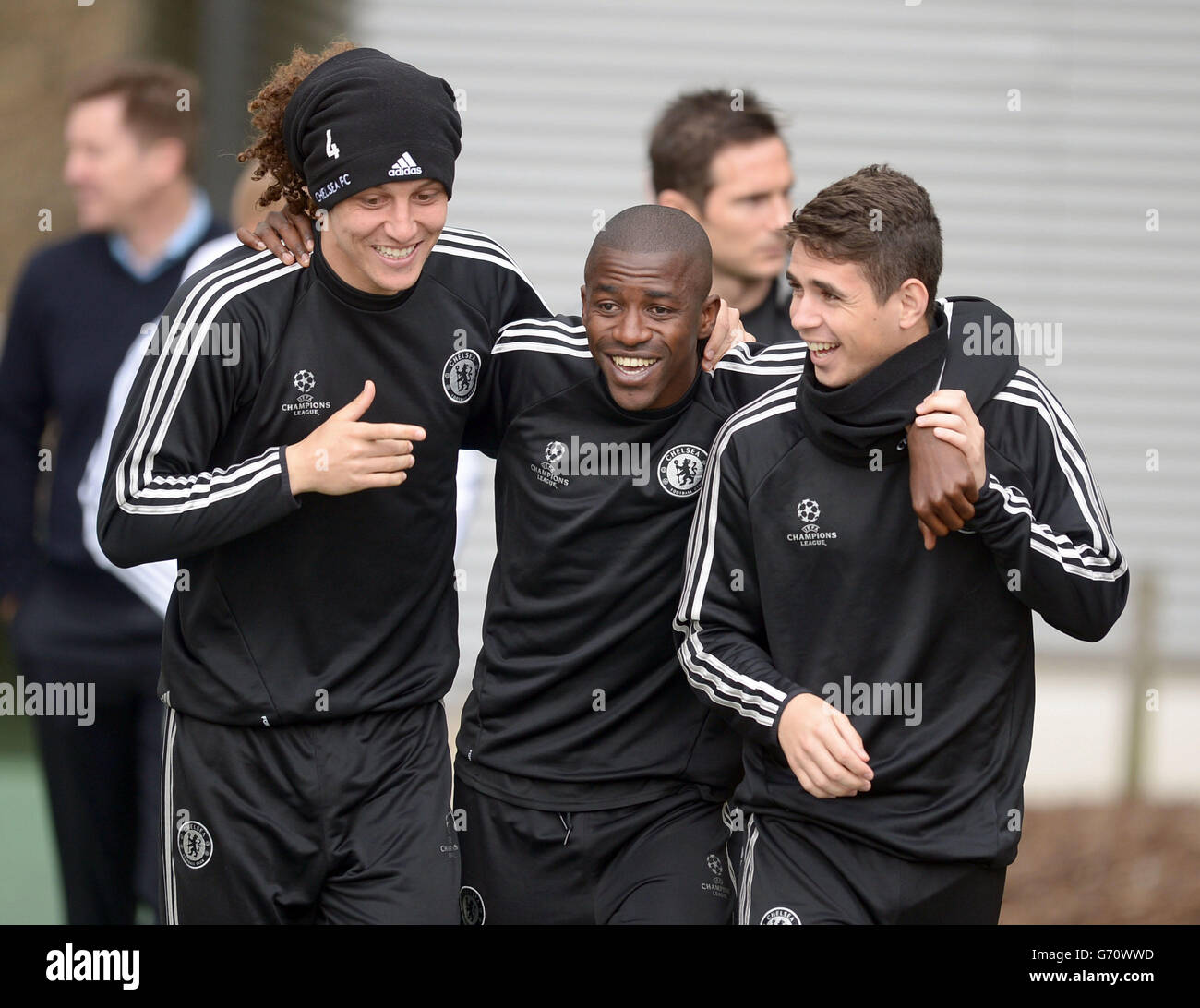 Oscar and ramires hi-res stock photography and images - Alamy