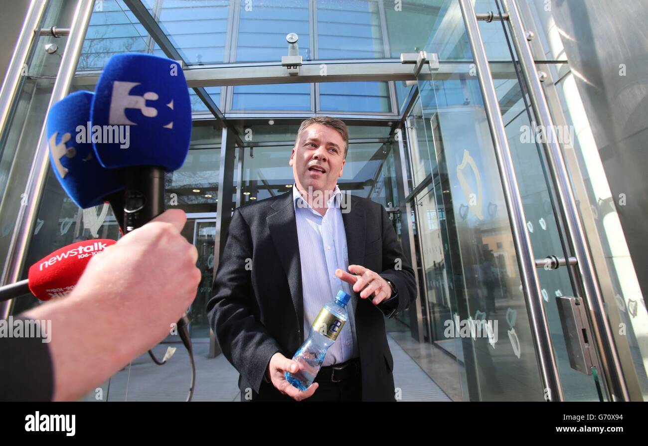 Former Anglo Irish Bank executive Pat Whelan leaves the Circuit ...