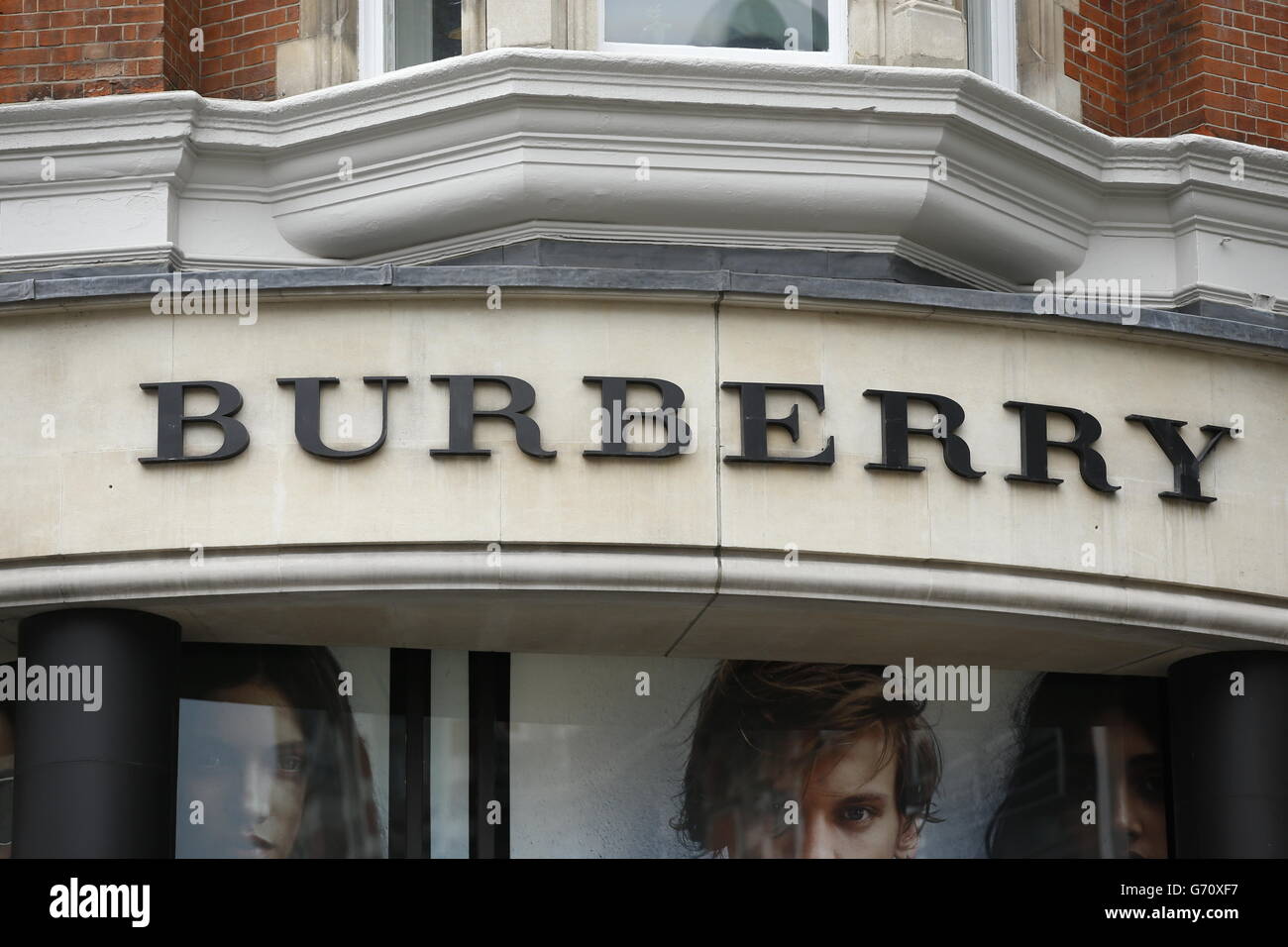 Burberry stock hi-res stock photography and images - Alamy