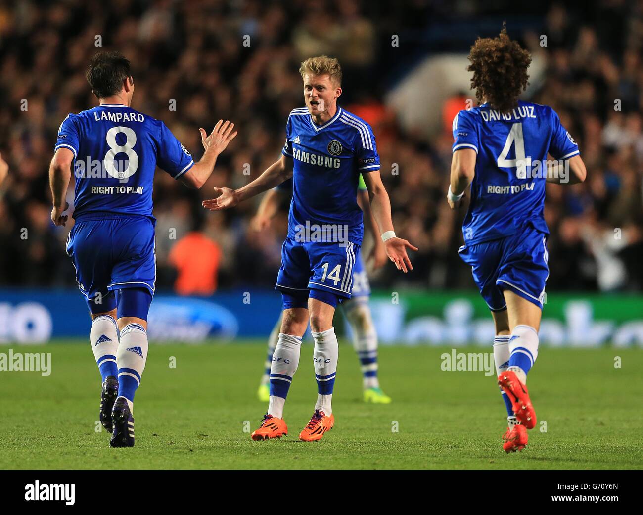 Soccer chelsea schuerrle hi-res stock photography and images - Alamy