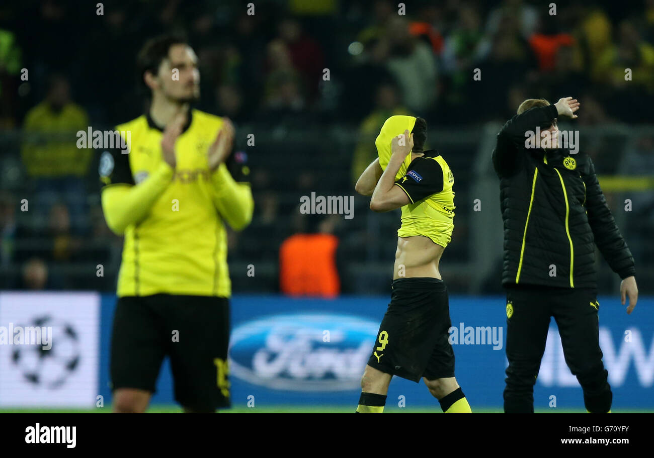 End uefa champions league quarter final second leg football match hi ...