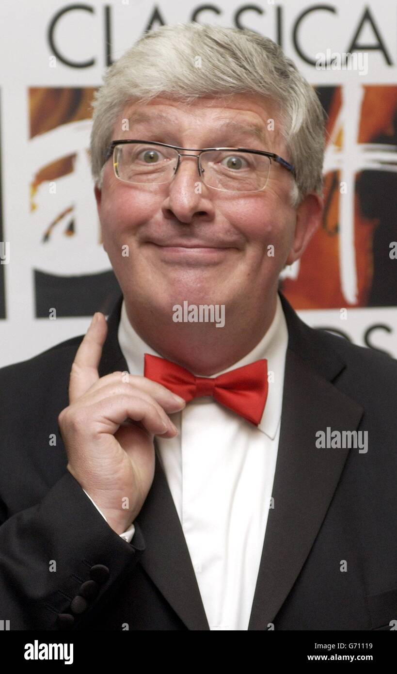 Simon Bates Classical BRIT Awards 2004. Simon Bates during the 5th ...