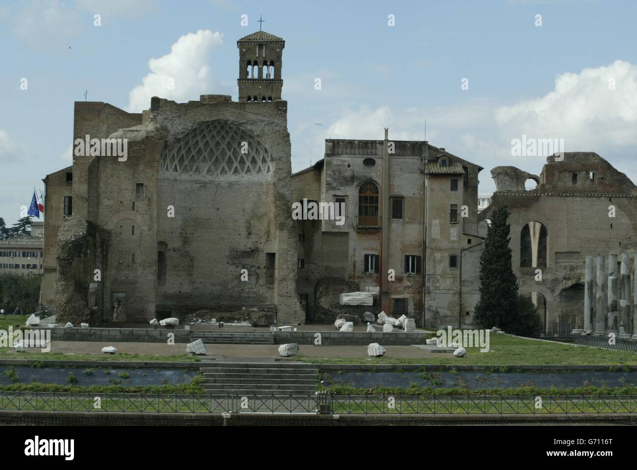 The Forum was originally a marshy valley with a cemetary beside a rough ...