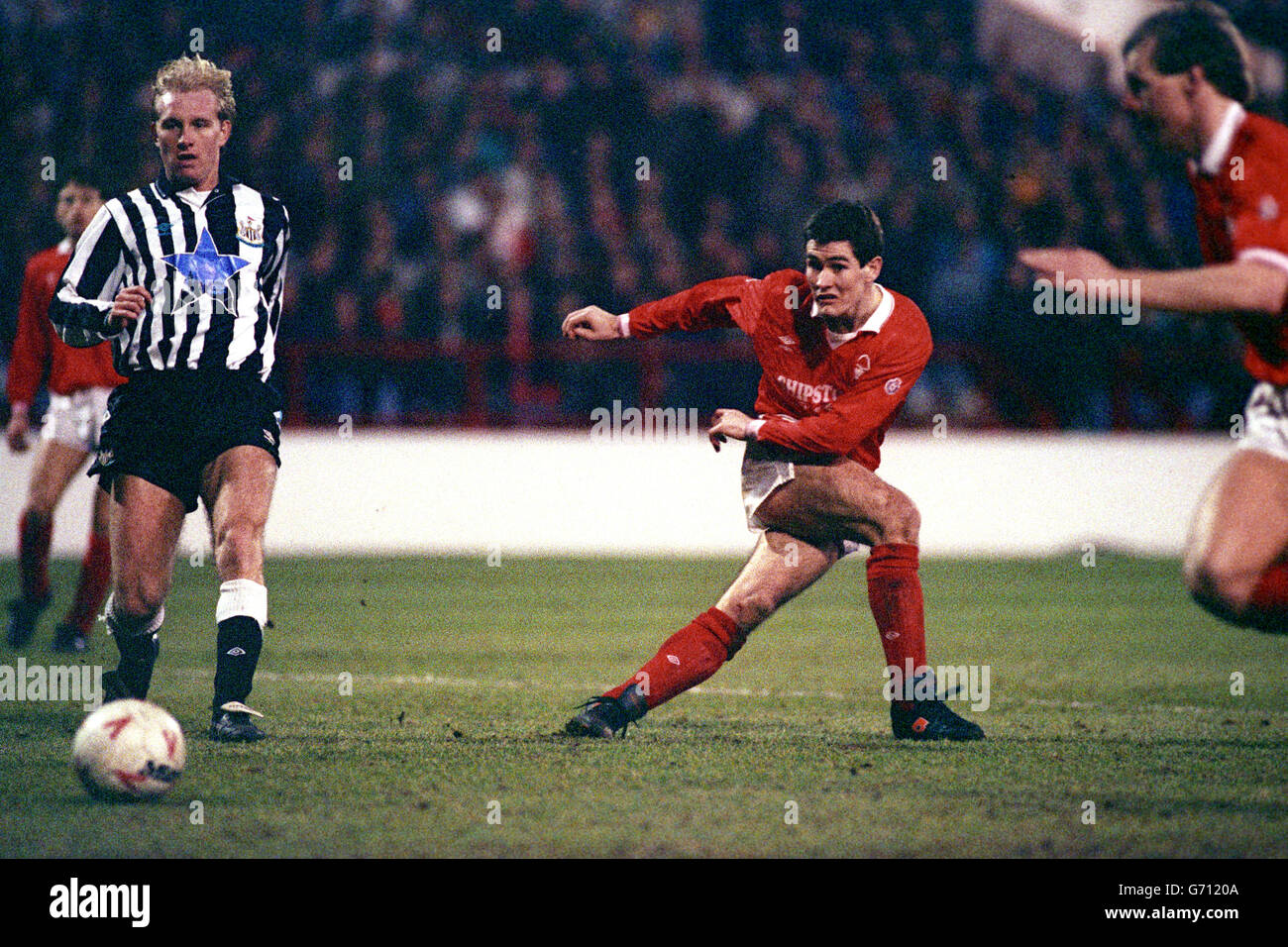 Nigel clough forest goal hi-res stock photography and images - Alamy