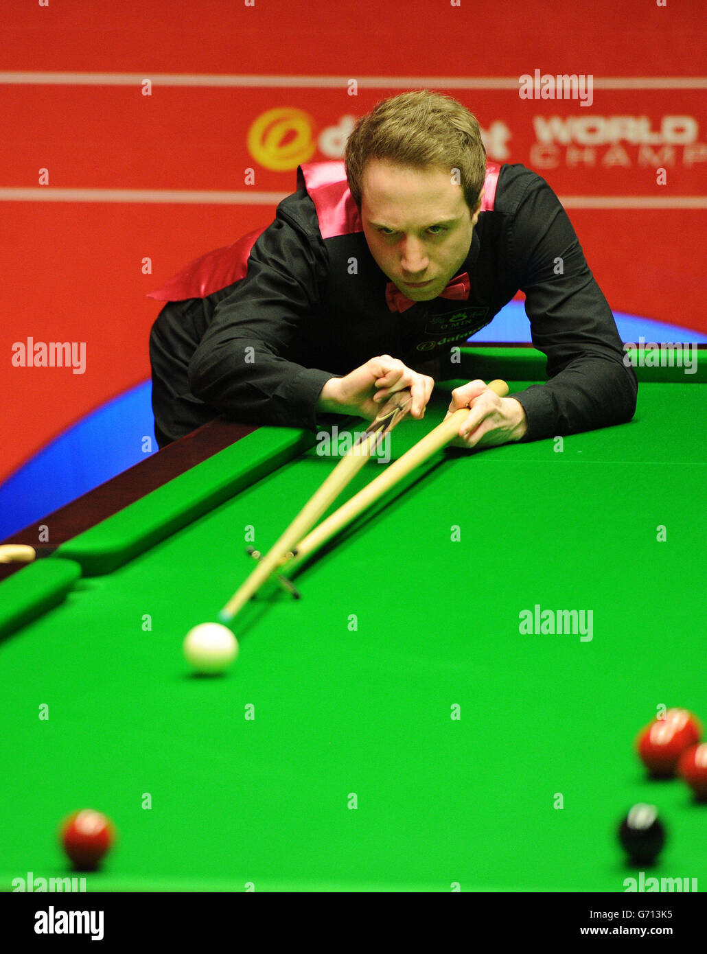 Table in crucible dafabet world snooker championships crucible hi-res ...