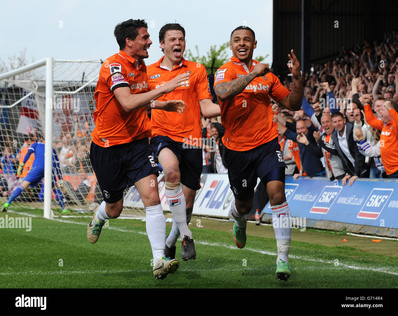 Luton towns andre gray hi-res stock photography and images - Alamy