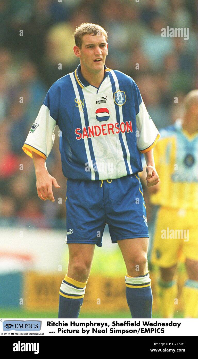 Soccer - Carling Premier League - Sheffield Wednesday v Chelsea. Andy ...