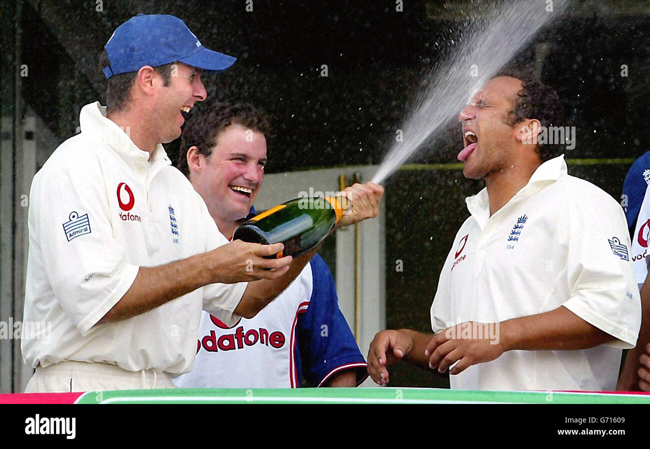 England Victory Over New Zealand Stock Photo - Alamy