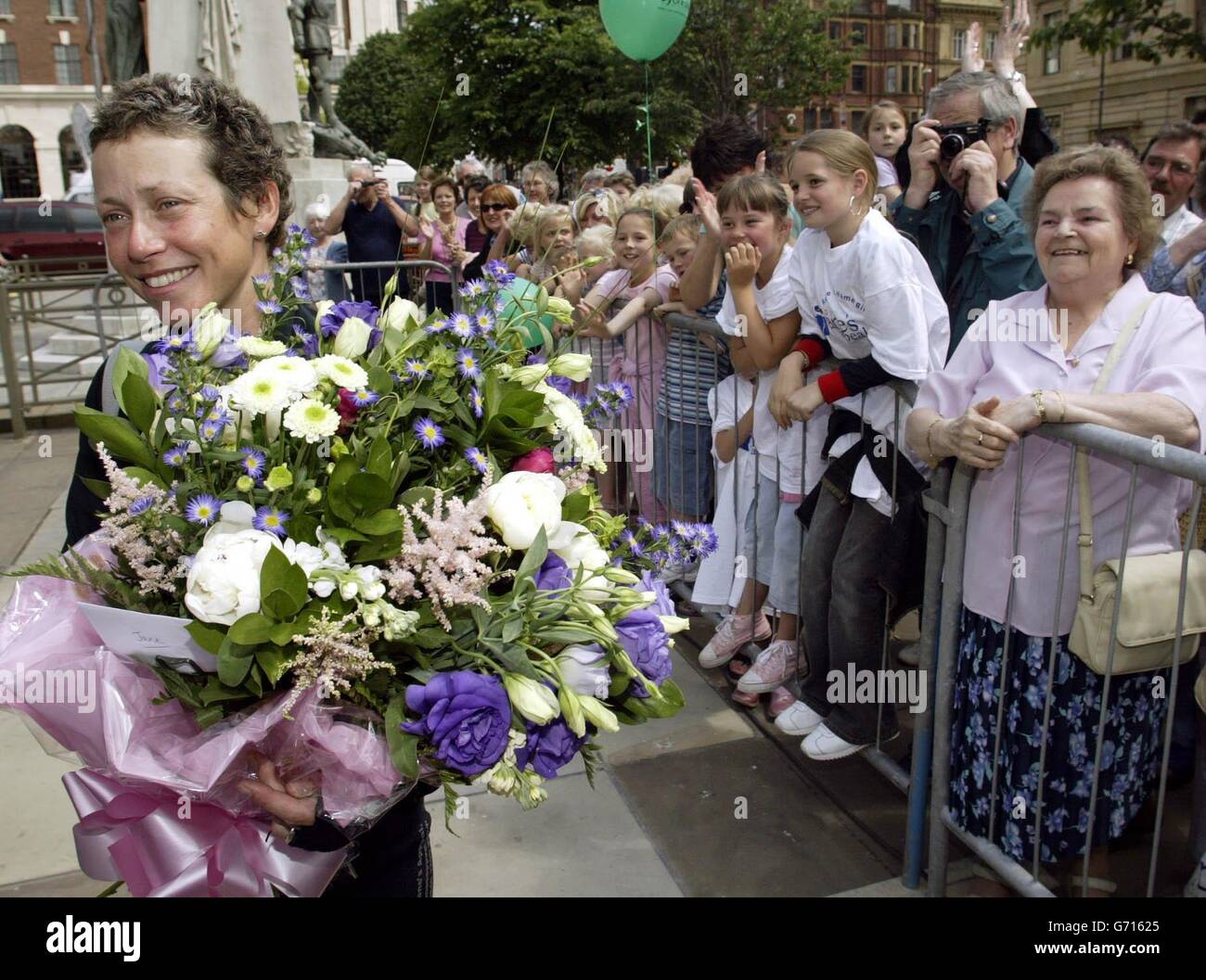 Jane Tomlinson arrives in Leeds Stock Photo - Alamy
