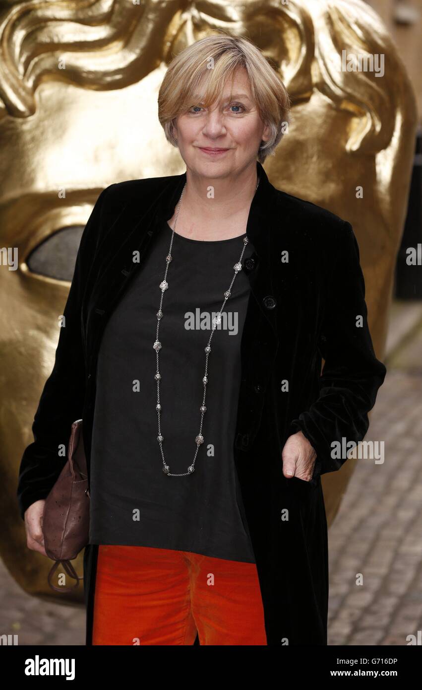 Victoria wood arrives hi-res stock photography and images - Alamy