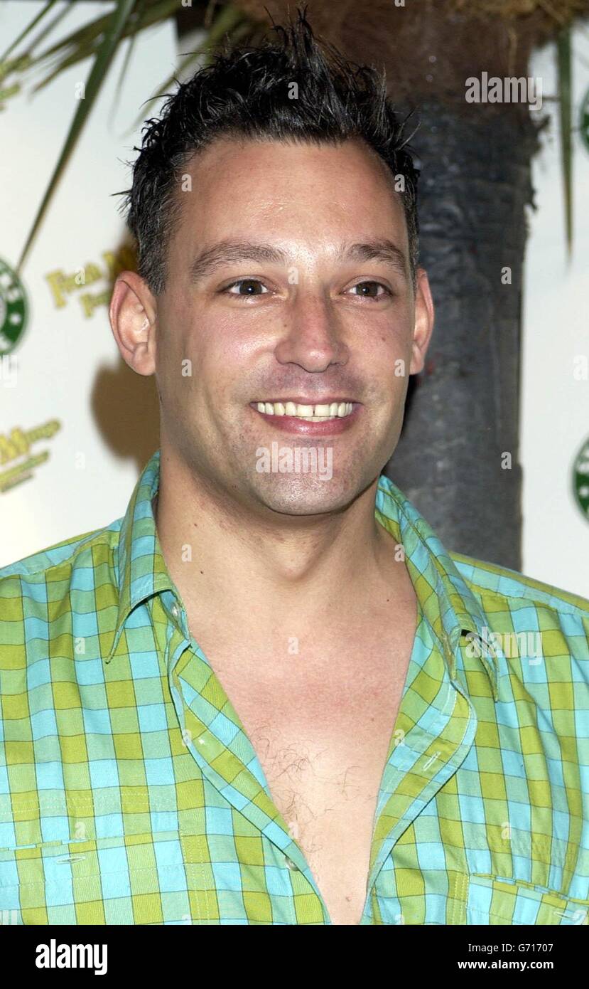 Toby anstis starbucks summer party hi-res stock photography and images ...