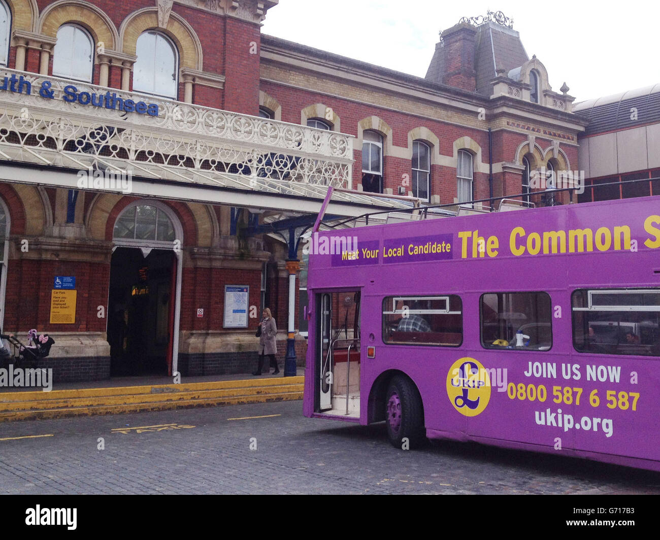 The Ukip campaign bus following a collision with the canopy of the ...