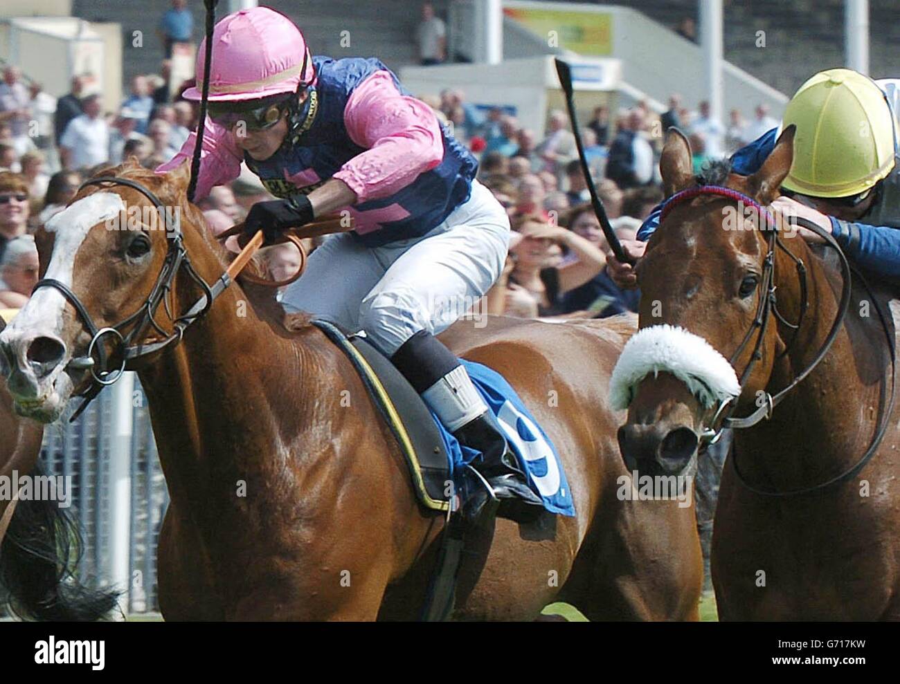 Circuit dancer wins york hi-res stock photography and images - Alamy