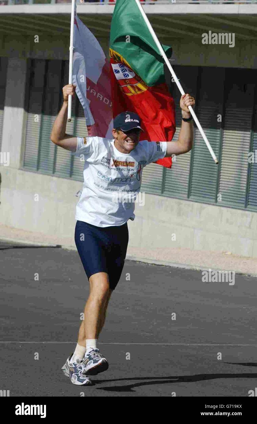 Rory coleman arrives at the stadium of light hi-res stock photography ...