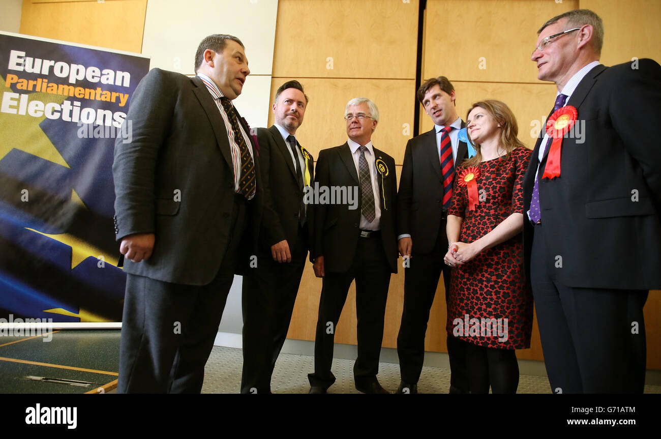 Snp meps alyn smith and ian hudghton hi-res stock photography and ...