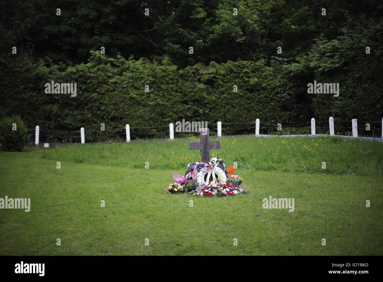 Baby graveyard hi-res stock photography and images - Alamy