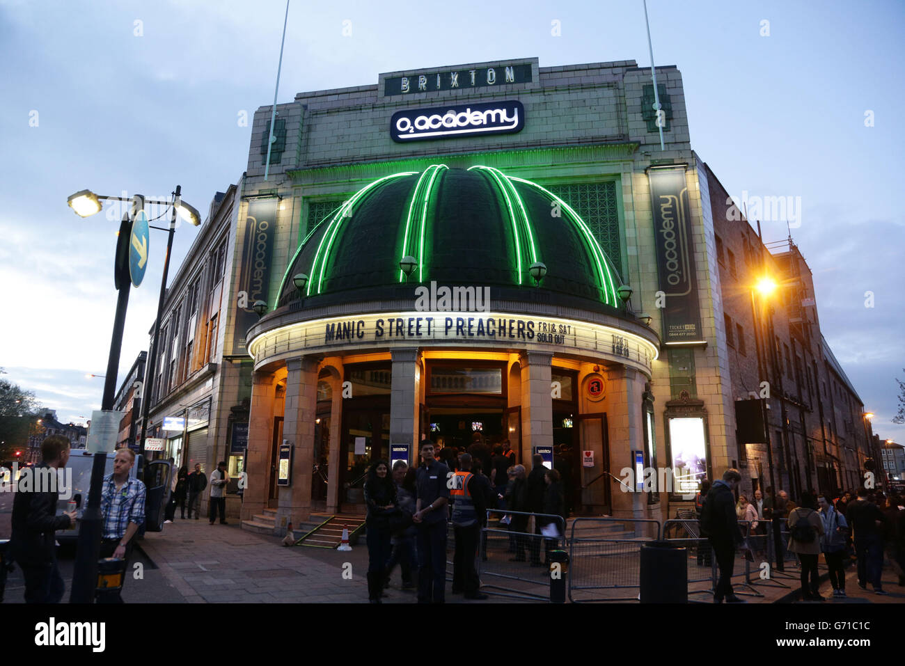 Music venue gig show history hi-res stock photography and images - Alamy