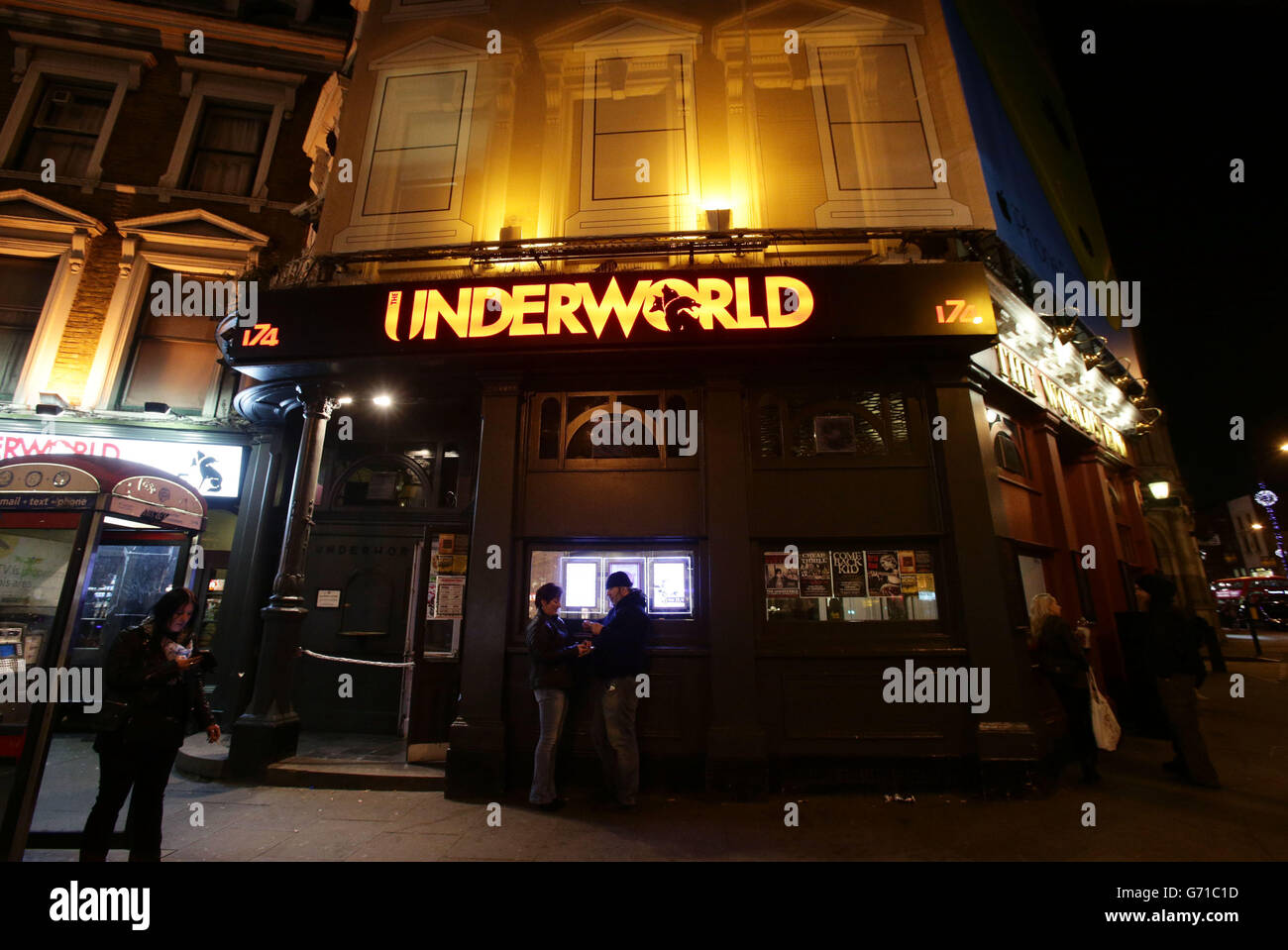London Music Venues Stock Stock Photo Alamy london-music-venues-stock-stock-photo-alamy