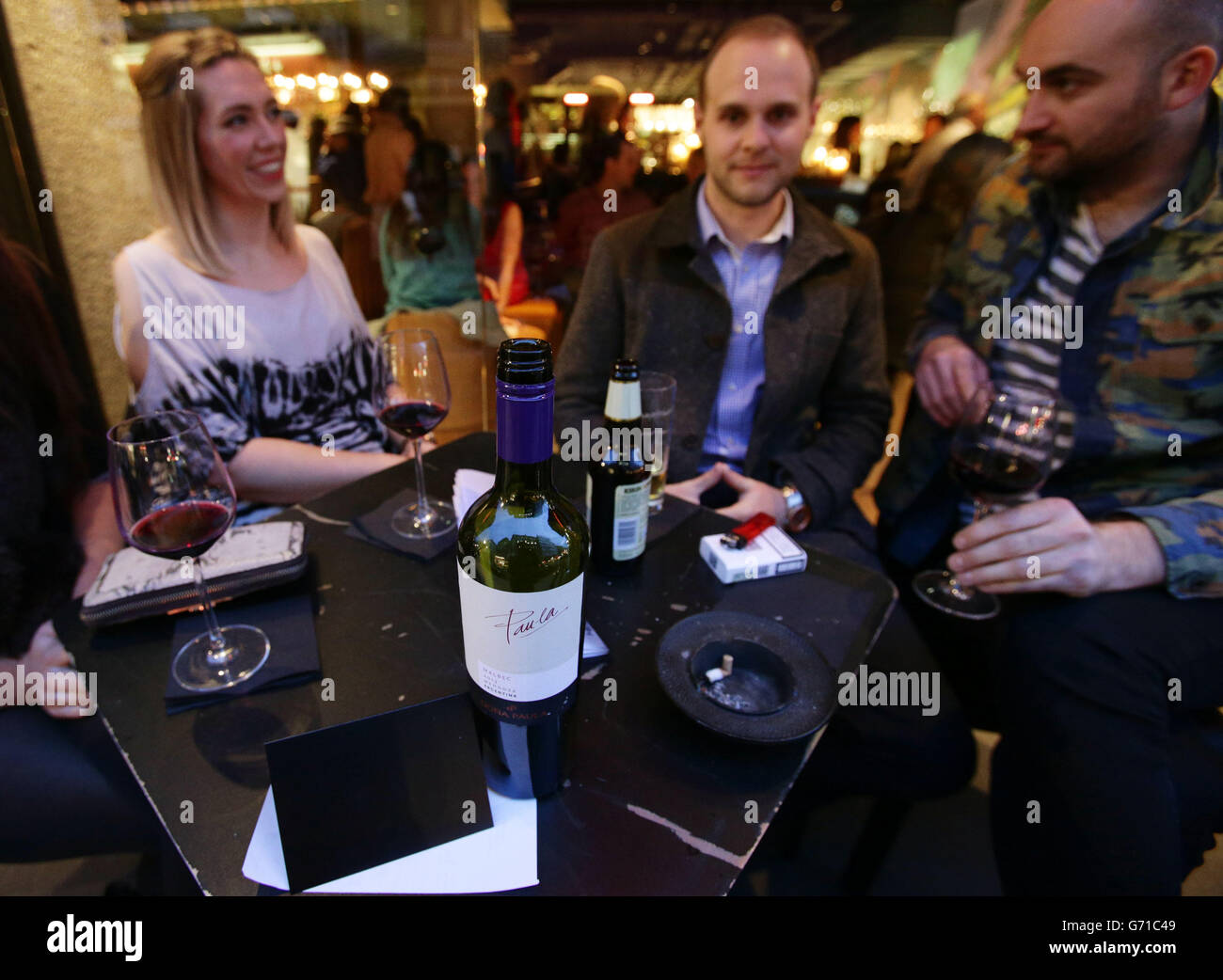 Alcohol abuse general hi-res stock photography and images - Alamy