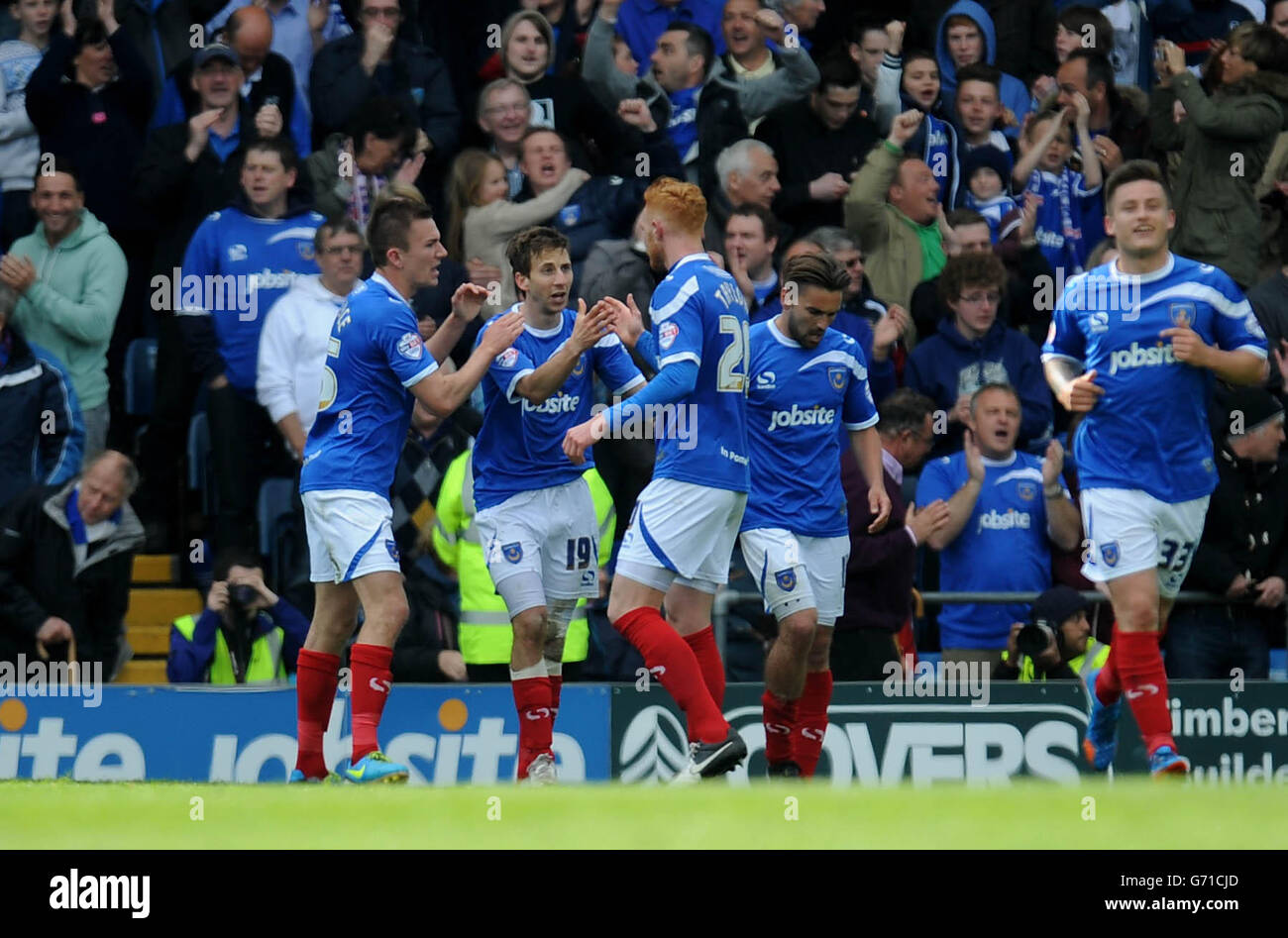 Portsmouths wes fogden hi-res stock photography and images - Alamy